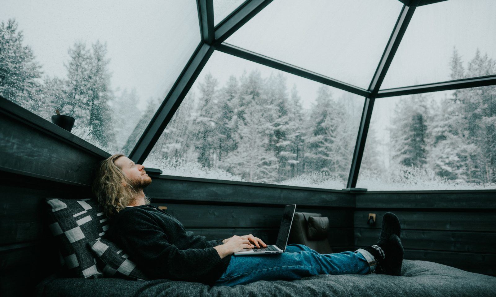 Holiday Packages | Glass Igloos | Winter | Rovaniemi